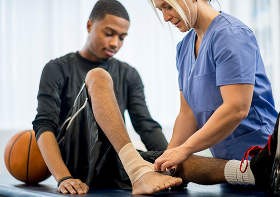 10 Common Sports Injuries and How to Treat Them | CHRISTUS Health