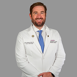 Britton Plemmons, DPM